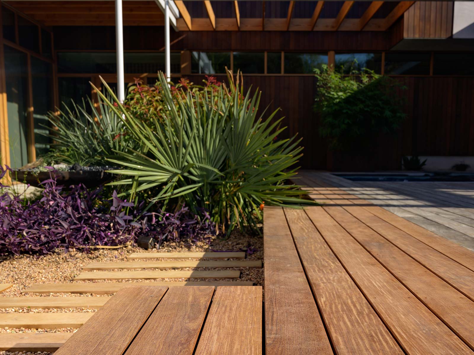 attachment-theory-8 | ecotopes